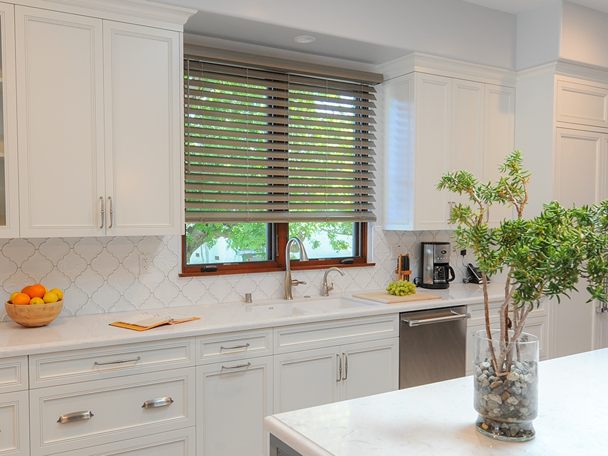 Kitchen Blinds: A Stylish and Durable | Norman Canada