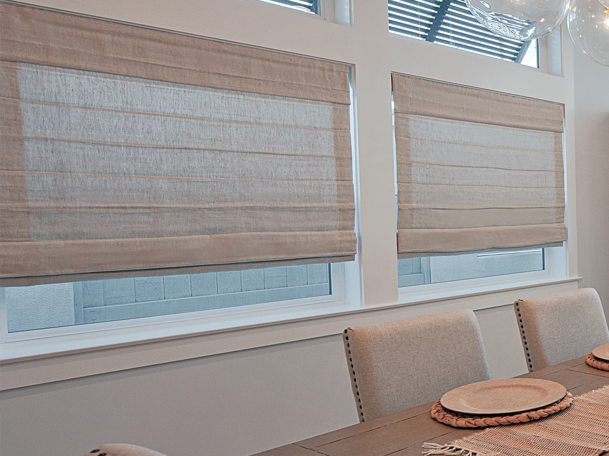 9 Modern Window Valance Ideas | Norman Canada